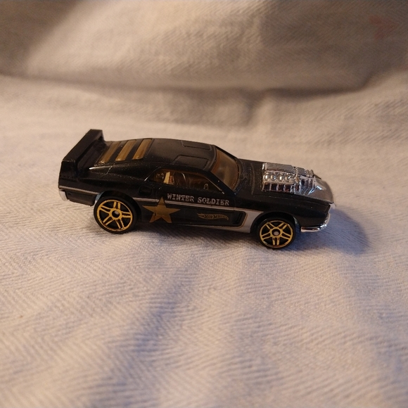 Mattel | Toys | Hot Wheels Riveted Marvel The Winter Soldier Bucky ...